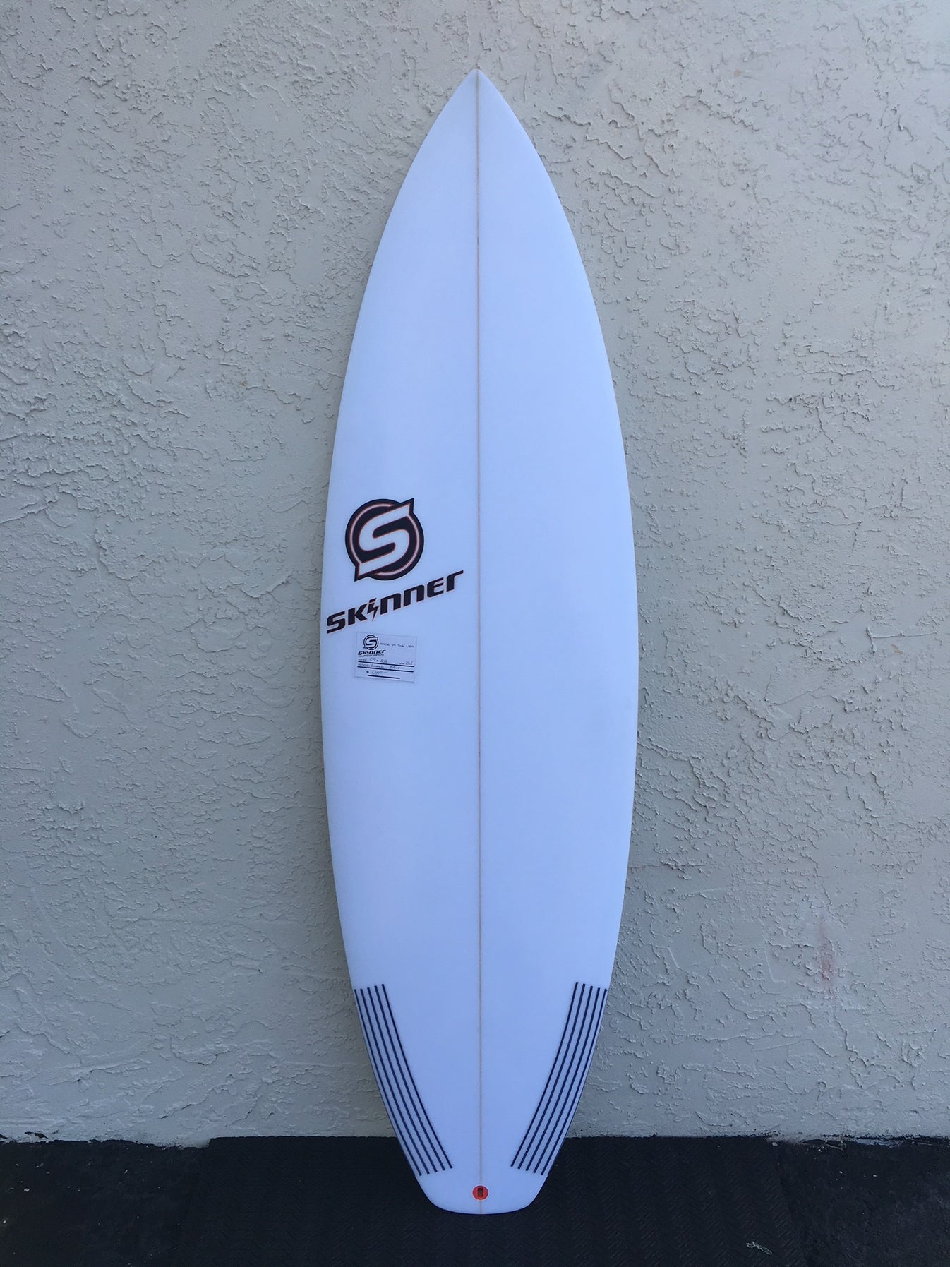Skinner Surfboards 5'9 x 19.75 x 2 3/8 Epoxy Rain Maker - 29.6 Liters ...