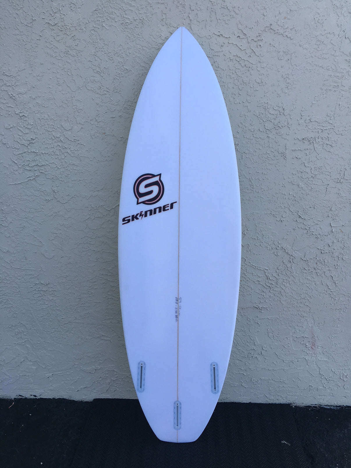 Skinner Surfboards 5'9 x 19.75 x 2 3/8 Epoxy Rain Maker - 29.6 Liters ...